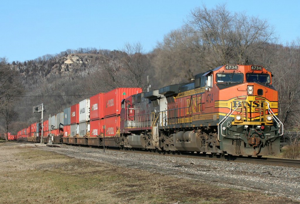 BNSF 4734
